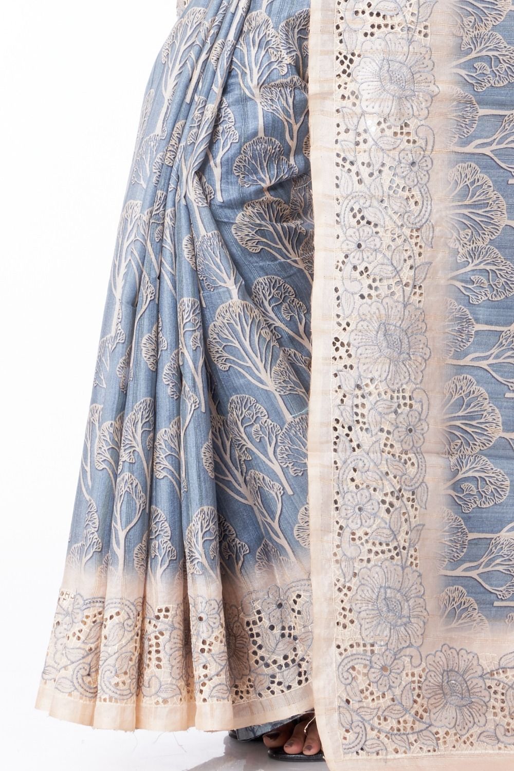 GREY BODY ALL OVER PRINT TUSSAR WITH CUTWORK, MATCHING BLOUSE PIECE