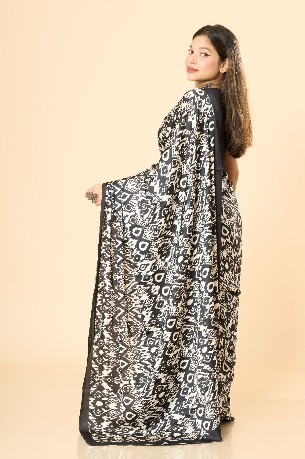 CONTEMPORARY CLASSIC MODAL SAREE